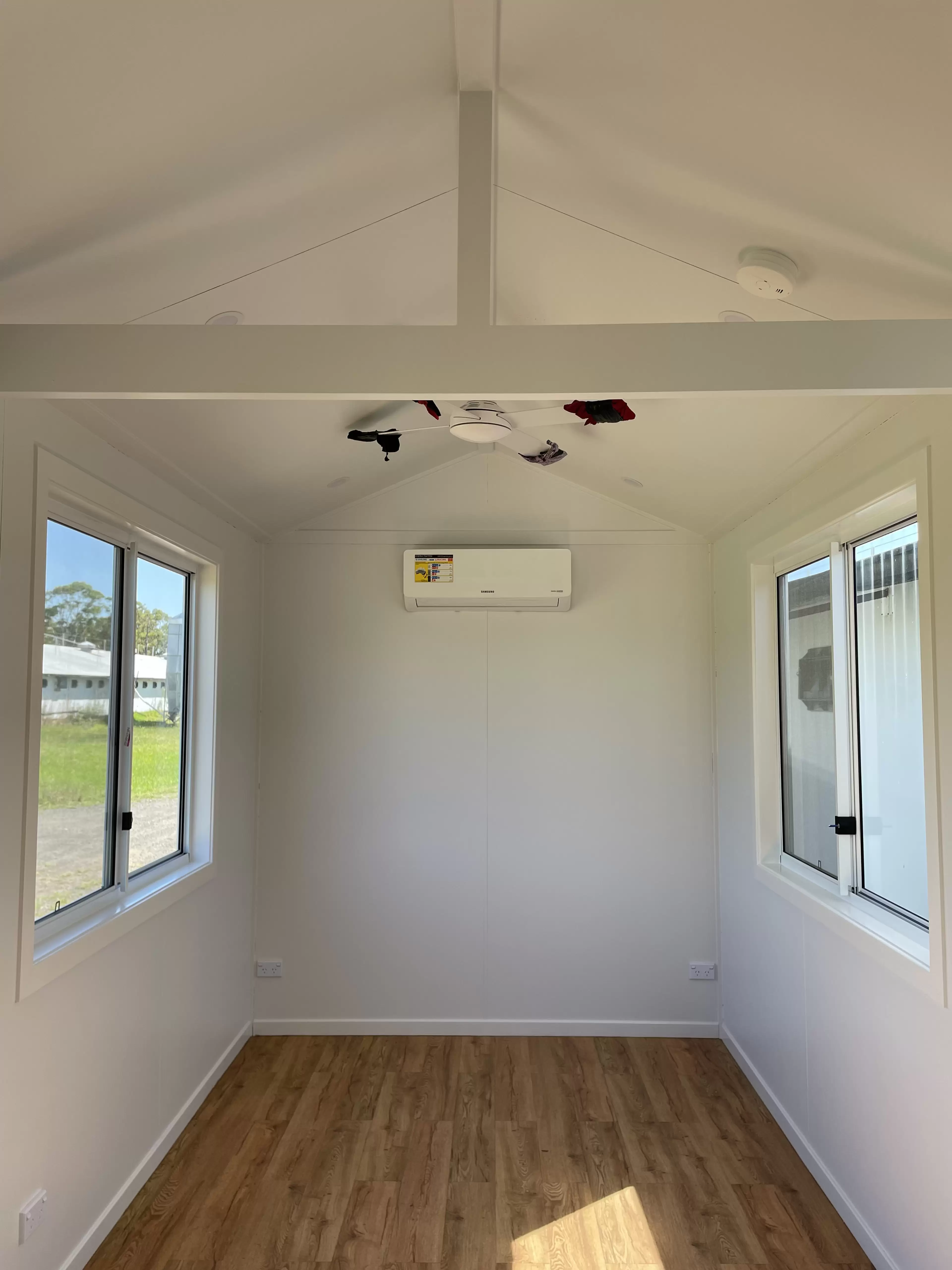 9m Tiny Home On Wheels by Brad The Builder Tiny Homes