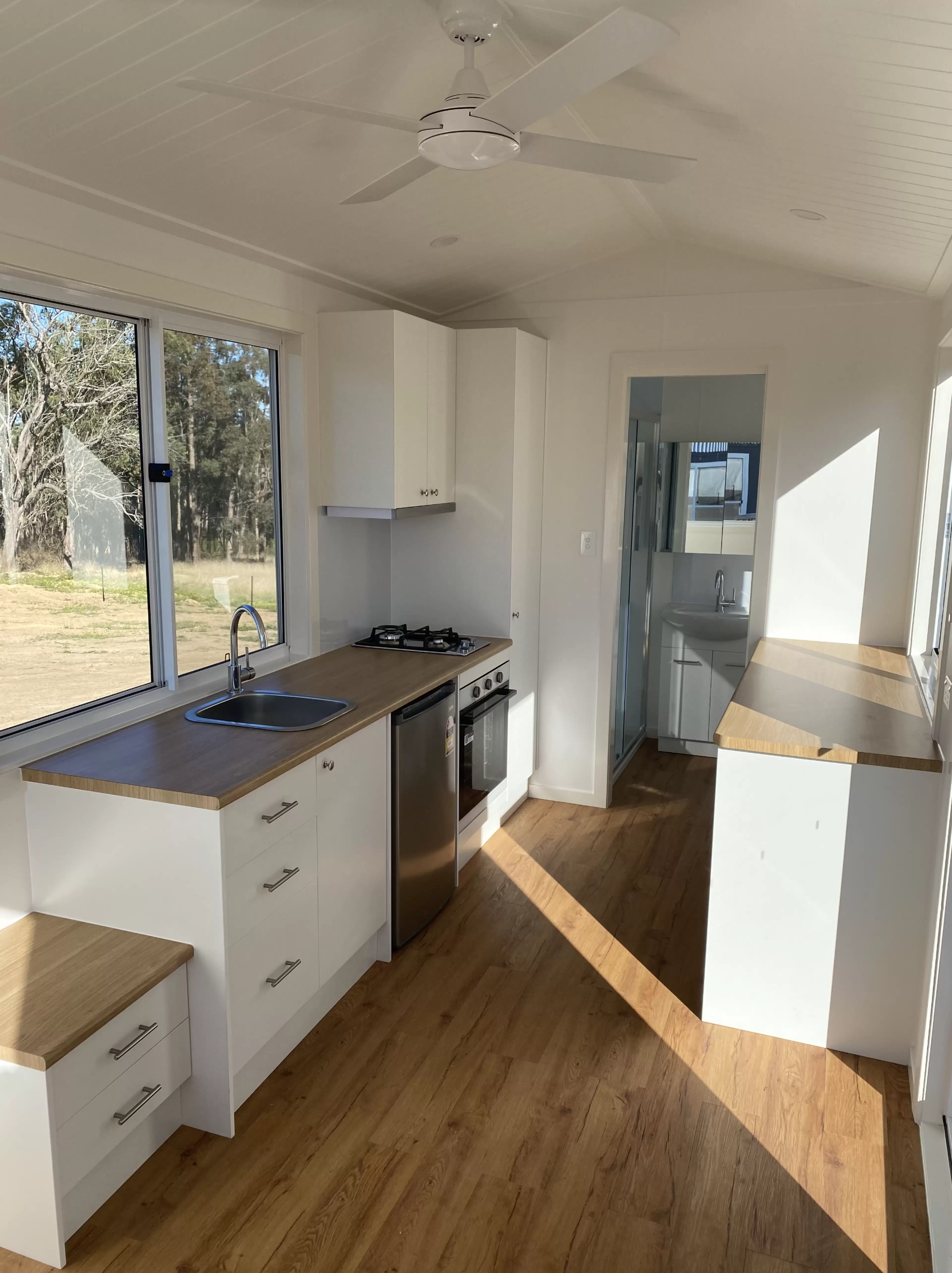 6M Tiny Home On Wheels